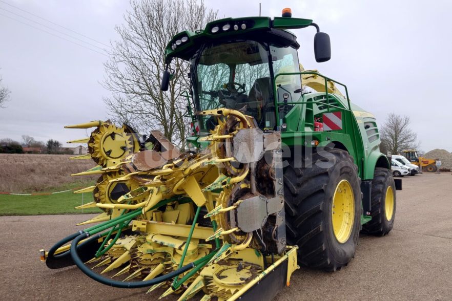 JOHN DEERE 8600 SPFH - Tuckwells