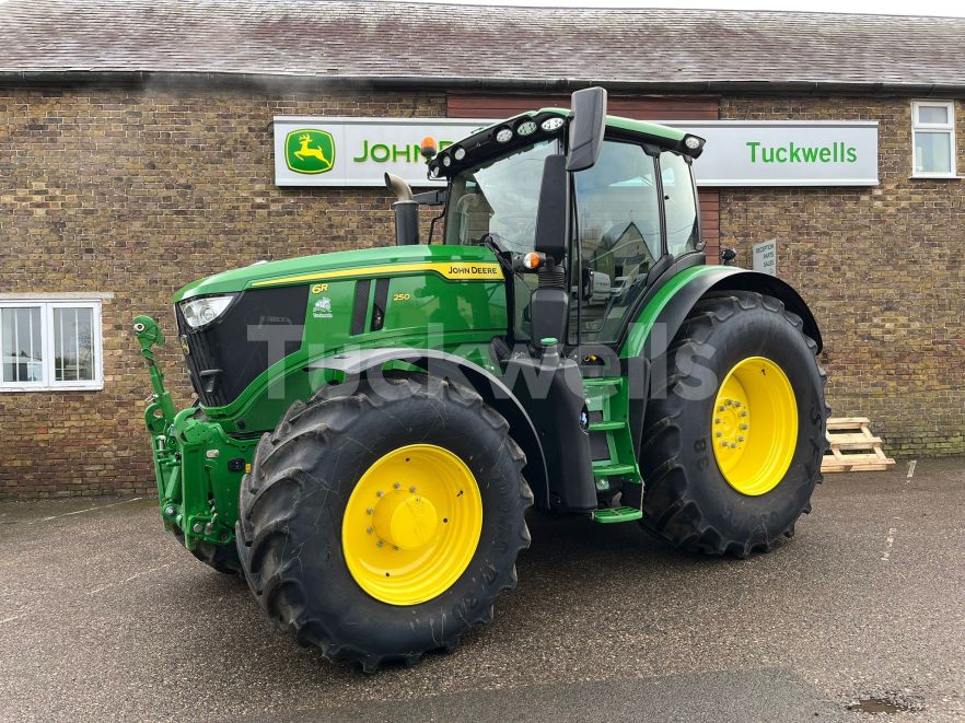 New & Used Farm Machinery Dealers | Tuckwells