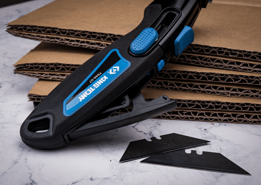 King Tony Self-Retracting Blade Safety Cutter - Tuckwells